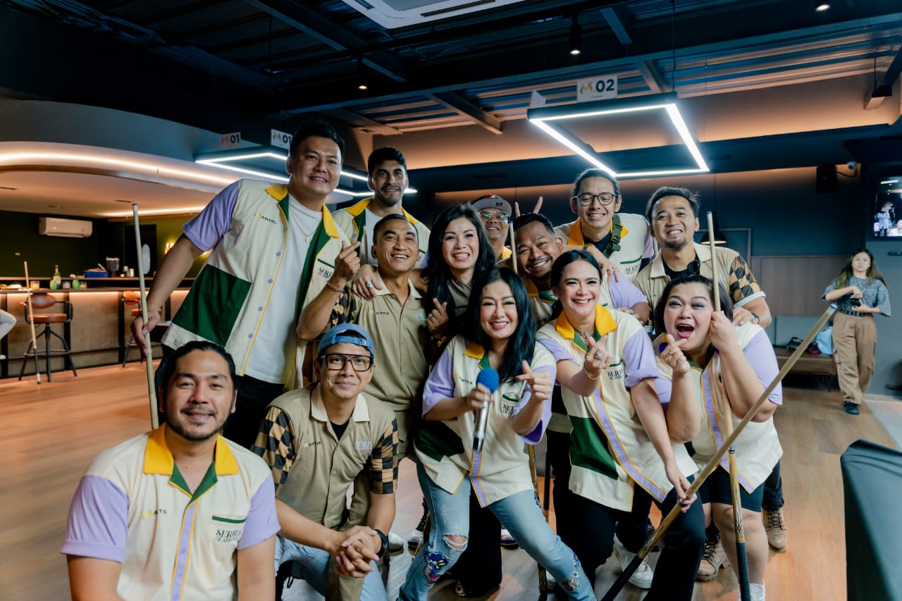 Pertandingan Billiard Para Artis dan Penampilan Ello Ramaikan Pembukaan ...